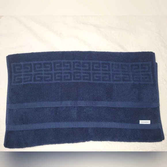 Givenchy | Bath | Authentic Like New Givenchy Dark Navy With Logo ...